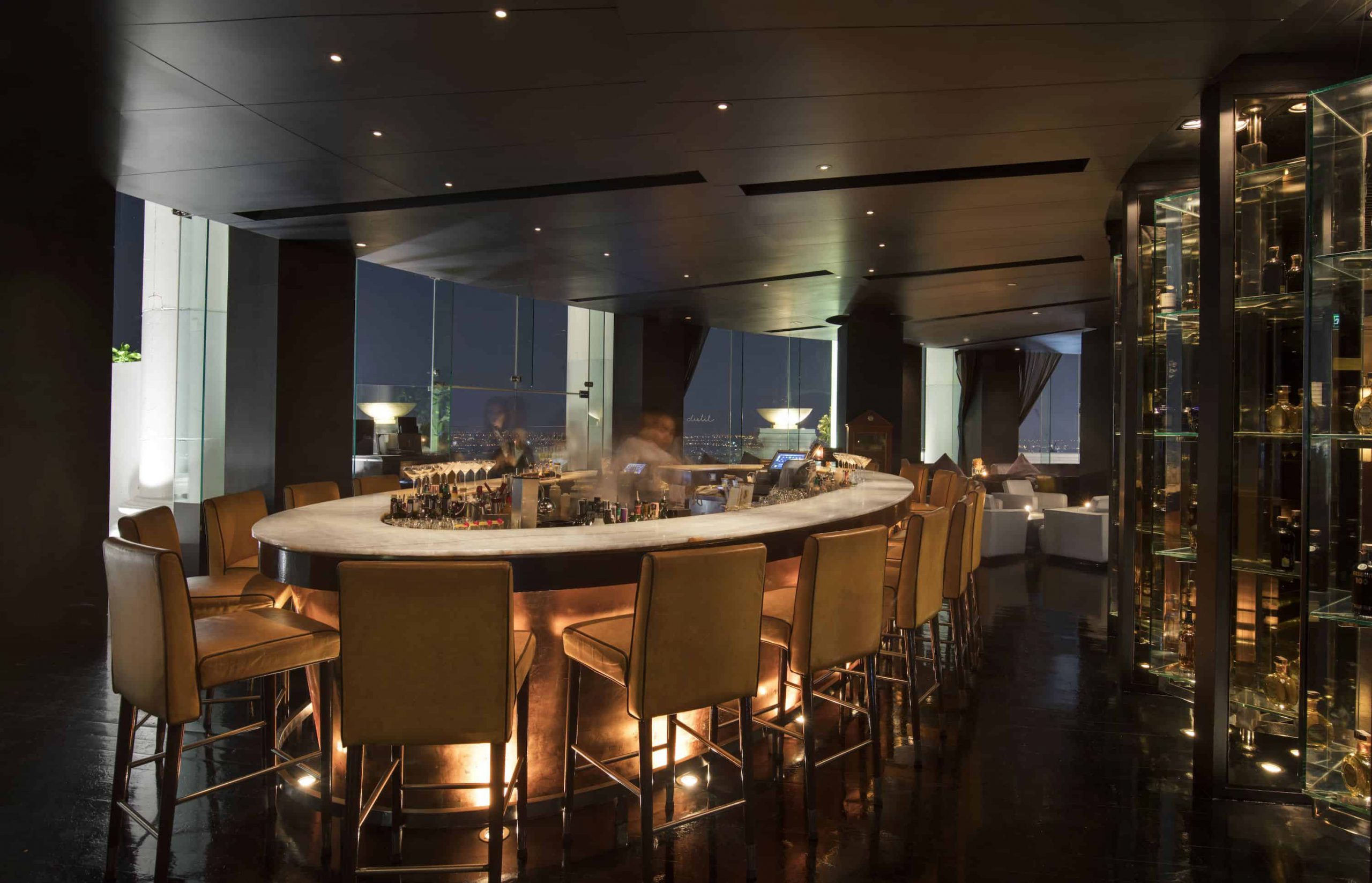 Distil | Best Cocktail Venue in Bangkok | Unforgettable Views