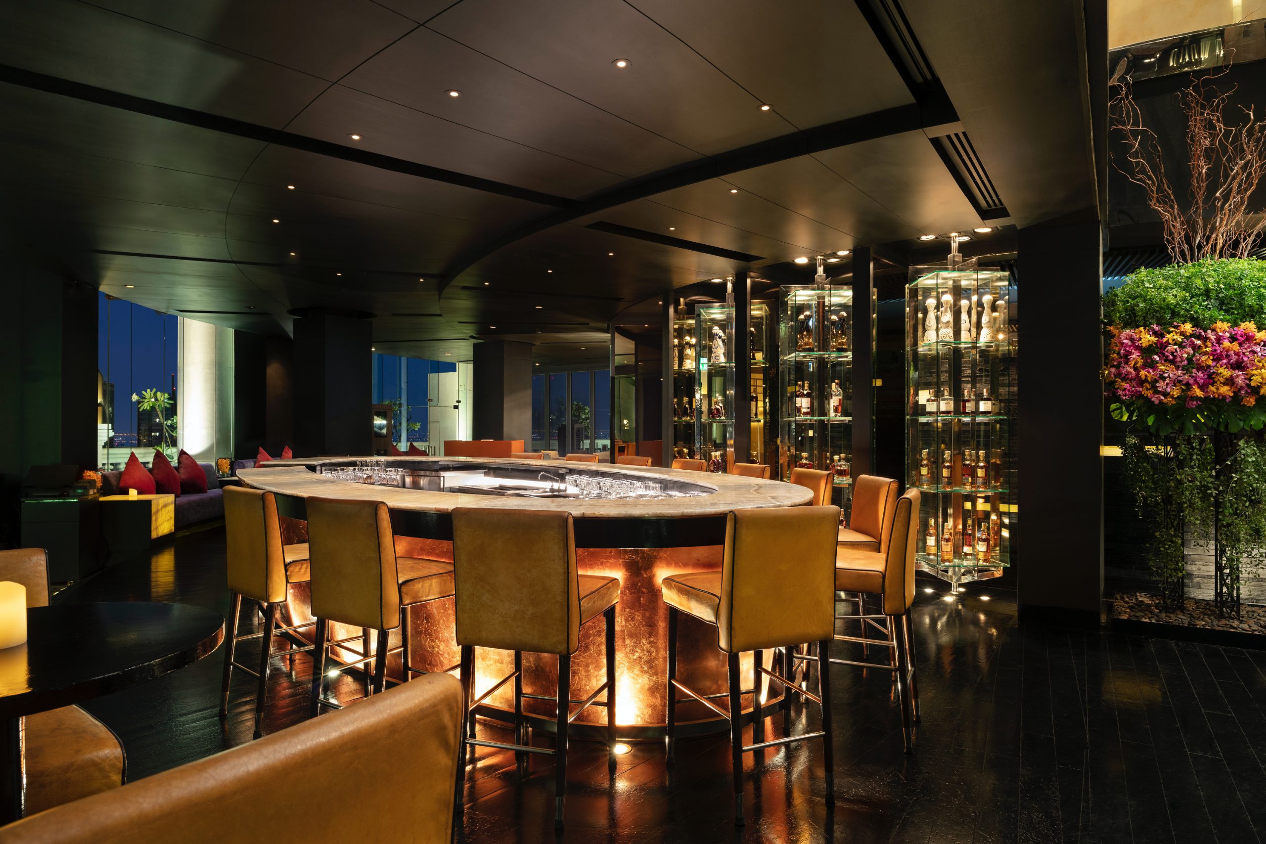 Distil | Best Cocktail Venue in Bangkok | Unforgettable Views