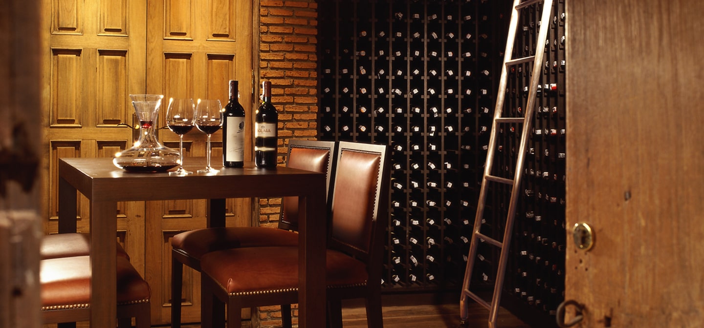 Distil Bar | Best Cocktail Bar in Bangkok | Unforgettable Views